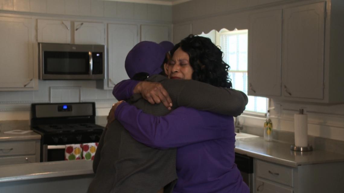 NC nonprofit Gracious Hands helping moms battling homelessness | wcnc.com
