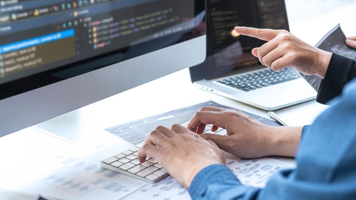 Why it's becoming harder to find software development jobs | wcnc.com