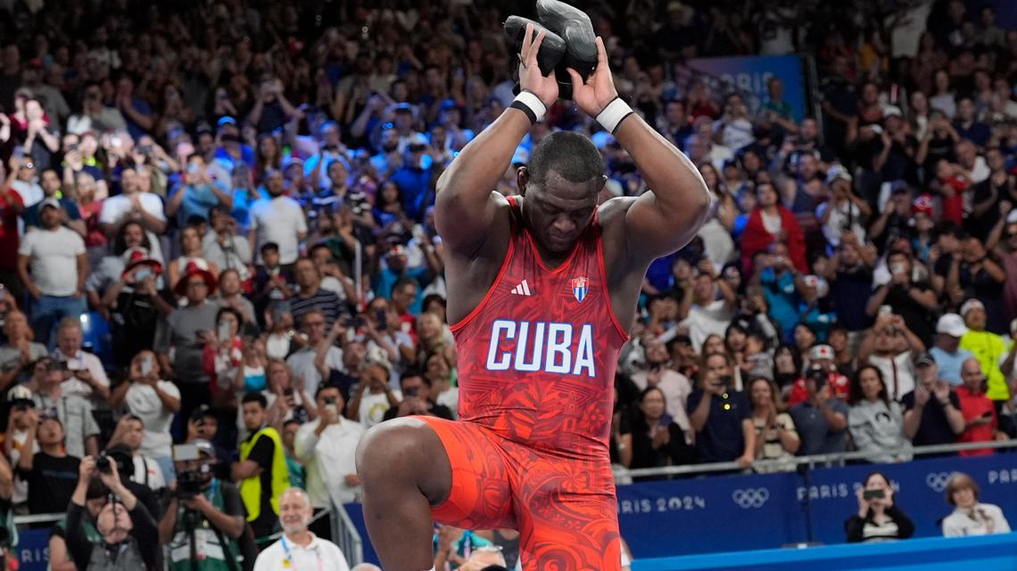 Cuban wrestler wins fifth-straight gold medal | wcnc.com