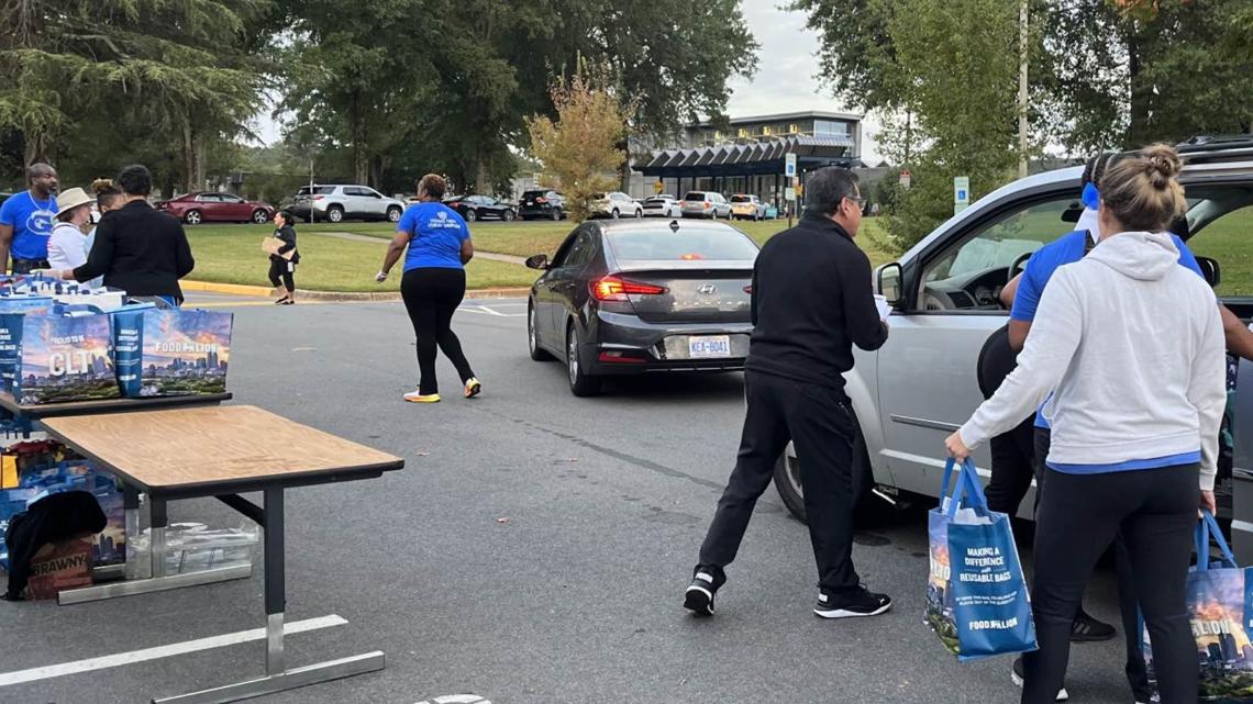 Donations given to Garinger High School families in need | wcnc.com