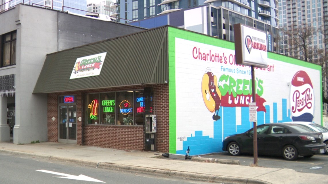 Green's Lunch, iconic Charlotte spot, announces closing date | wcnc.com
