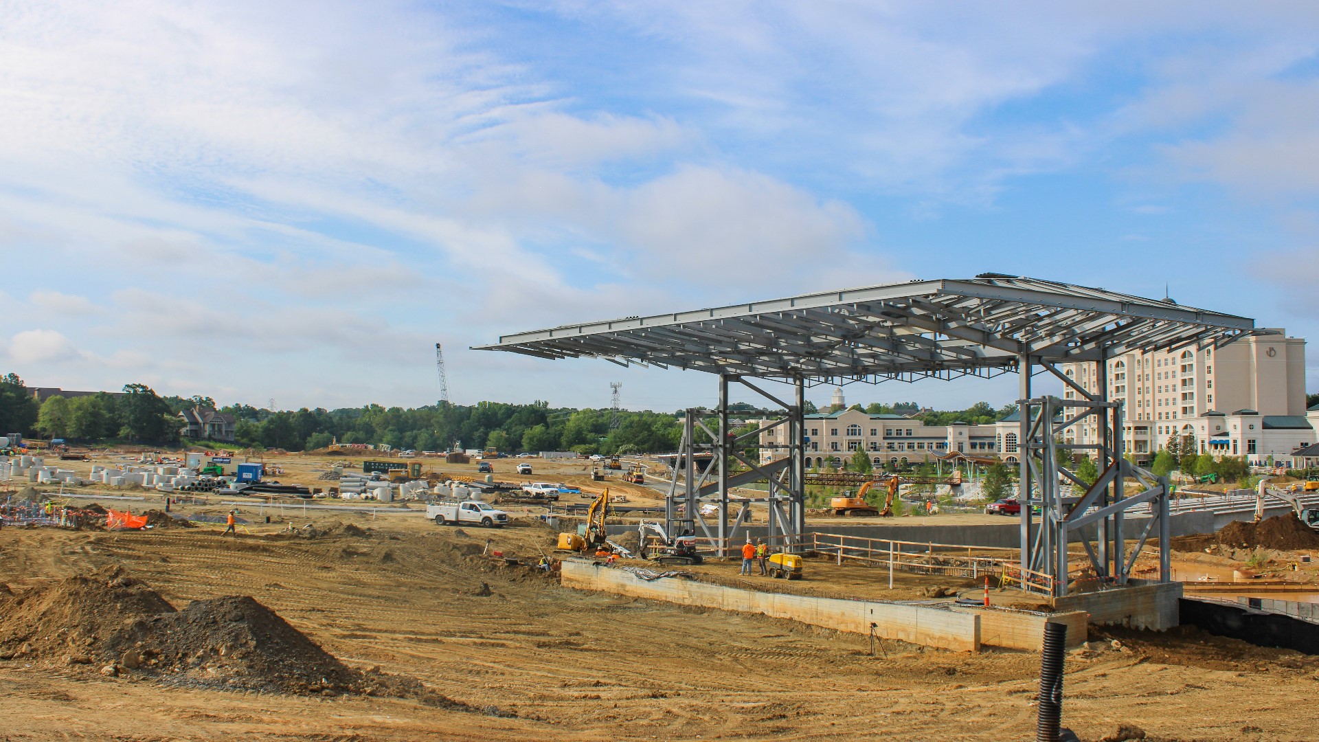 Ballantyne Amphitheater progress: New images | wcnc.com