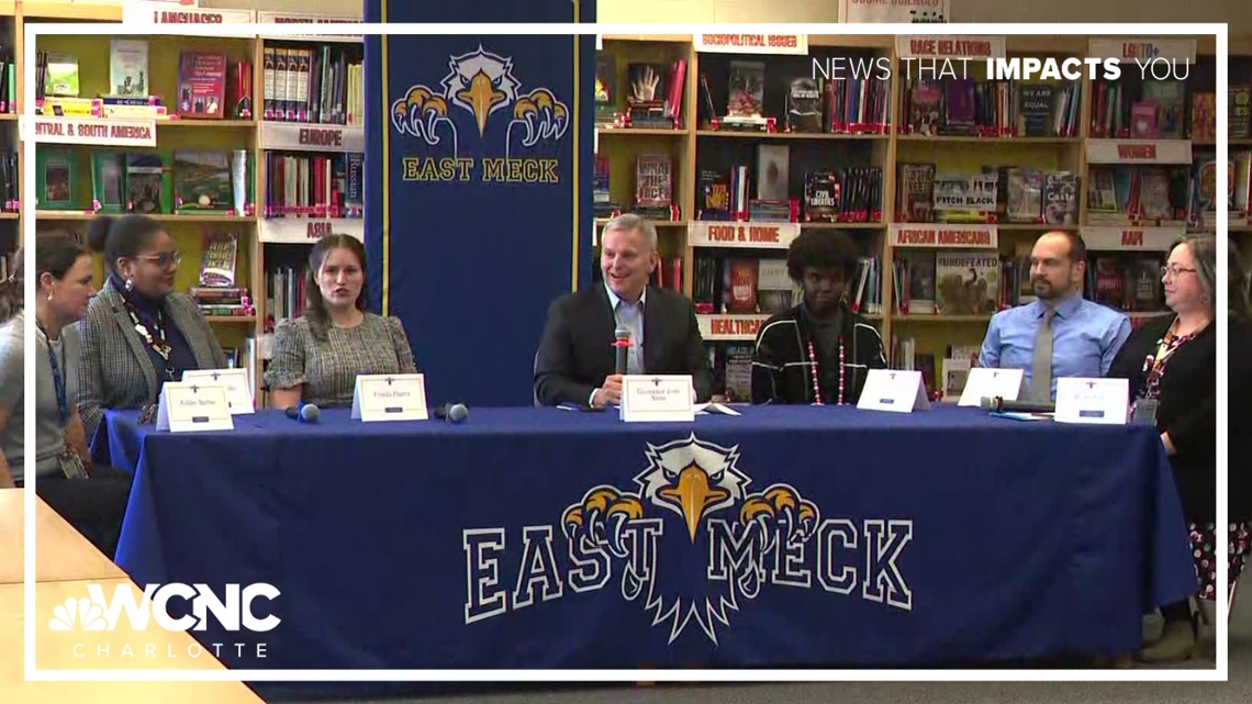 Teachers say cell phone restrictions are boosting students' critical ...