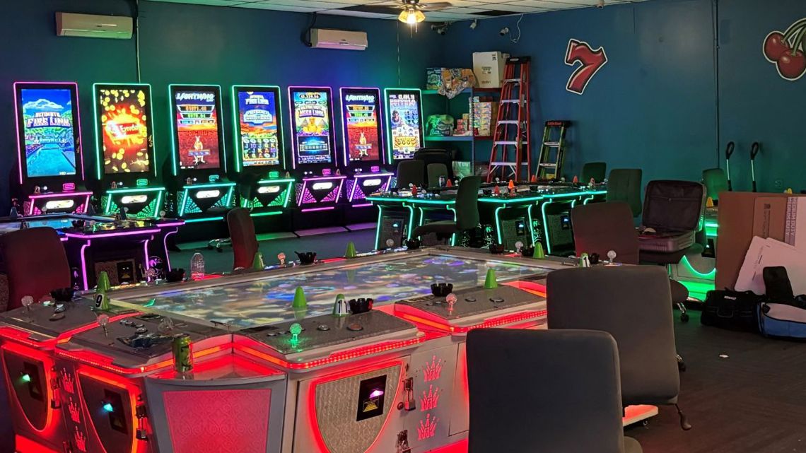 SWAT raids Galaxy 1 Arcade in northeast Charlotte | wcnc.com