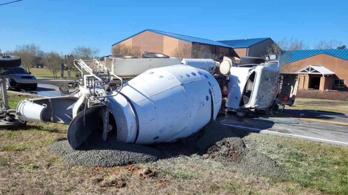 Overturned cement truck blocks NC 115 in Huntersville | wcnc.com