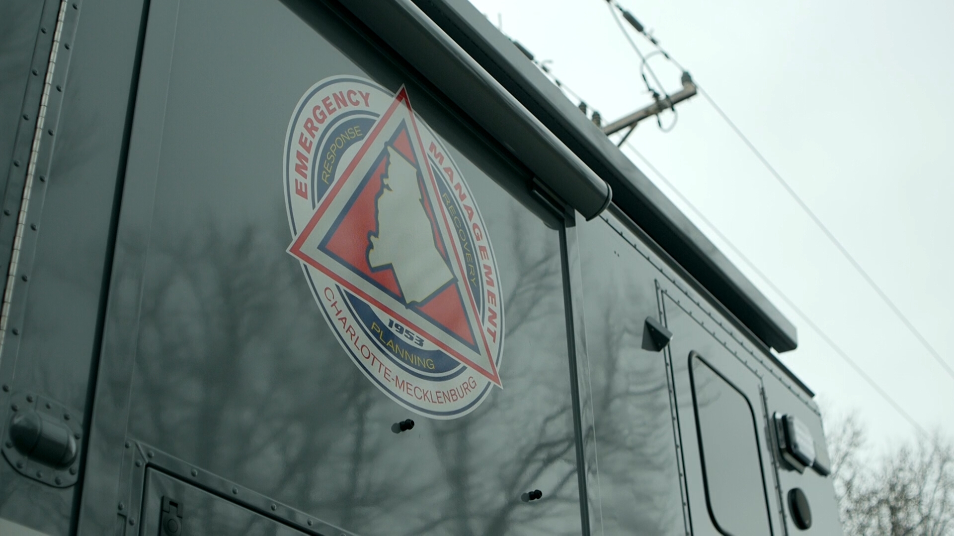 Large fire in northwest Charlotte | wcnc.com