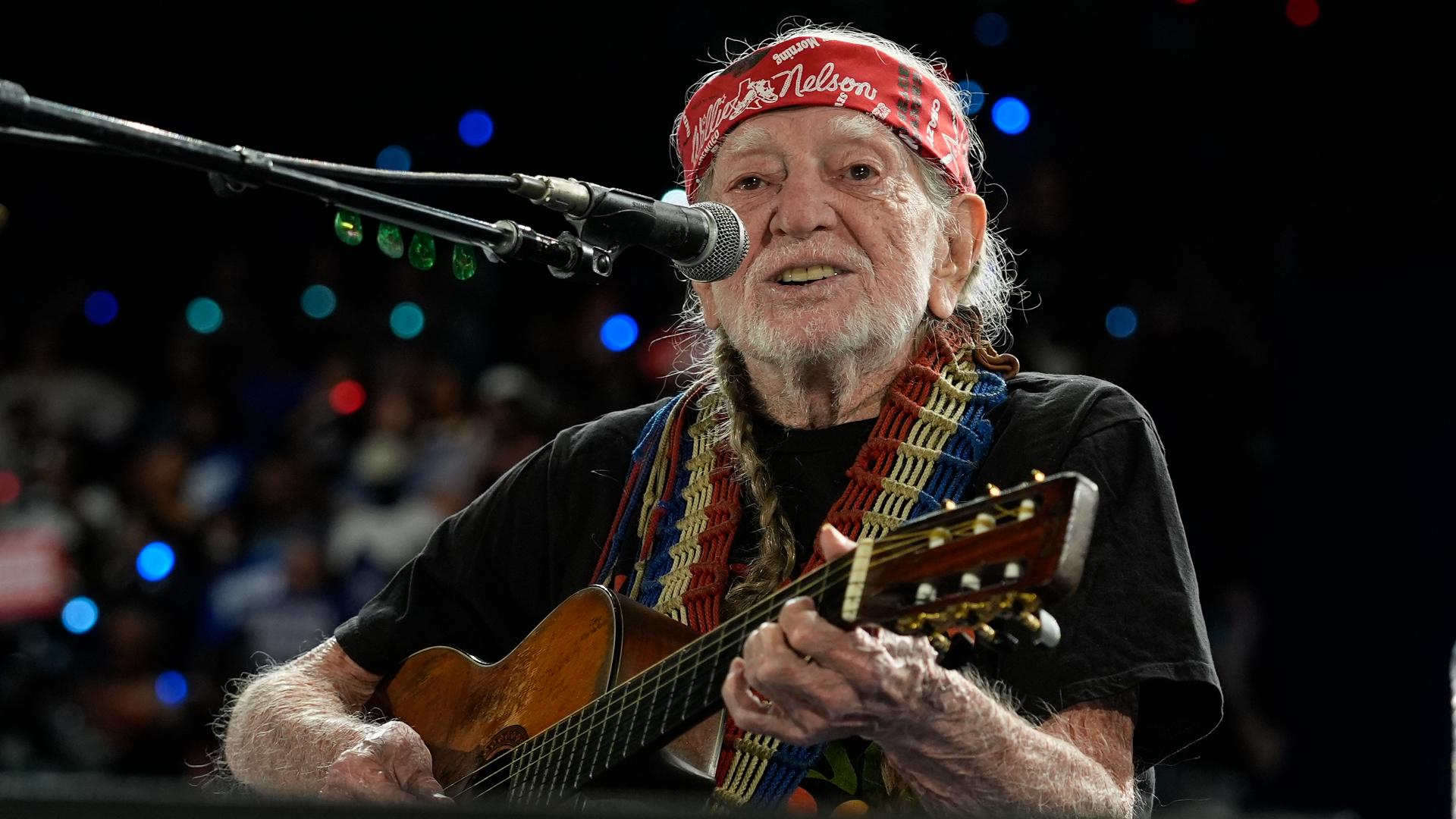 Outlaw Music Festival Tour swinging through Charlotte, North Carolina ...