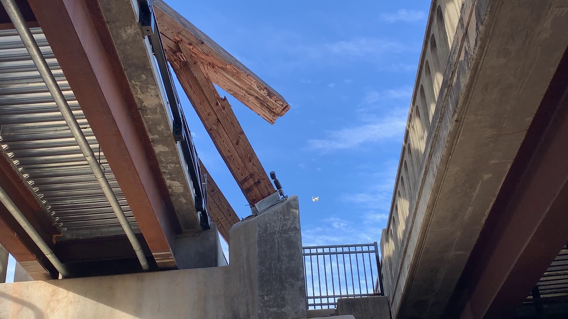 Wooden arches over Rudy Wright bridge in Hickory, NC collapse | wcnc.com