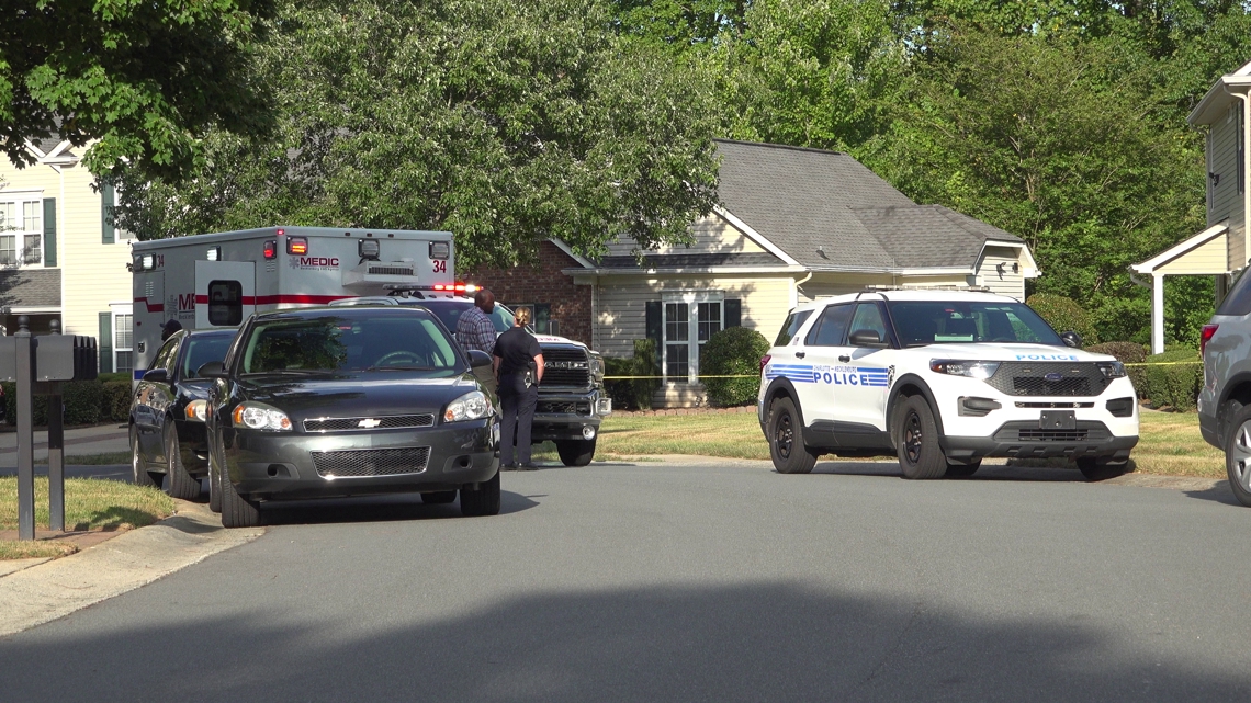 Person killed in north Charlotte shooting | wcnc.com
