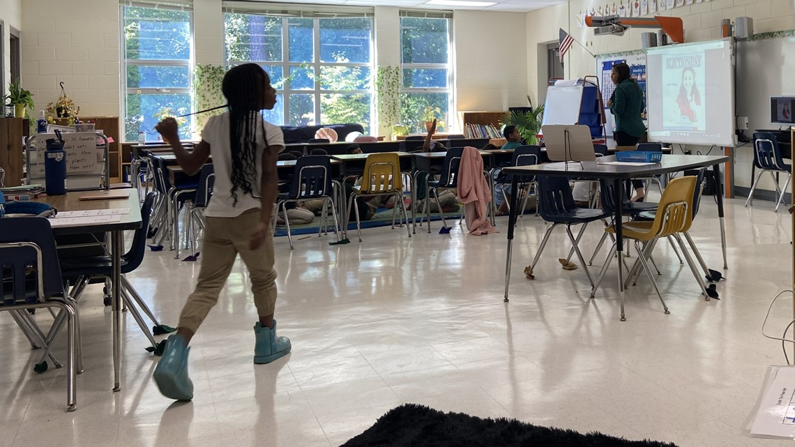 CMS gets tutoring program off the ground | wcnc.com