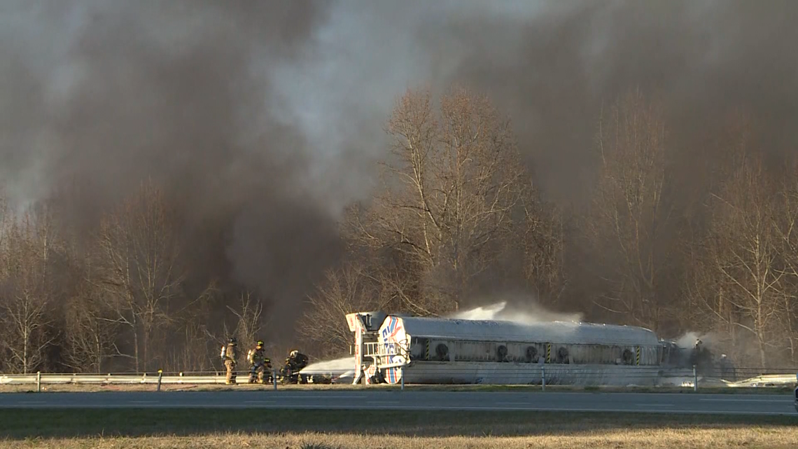 Overturn Tanker Truck Bursts Into Flames In Lincoln County