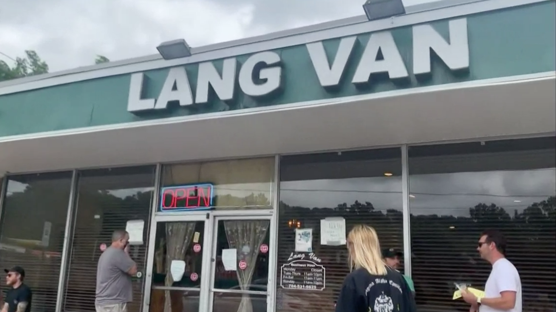 Charlotte rallies behind popular Vietnamese restaurant Lang Van | wcnc.com