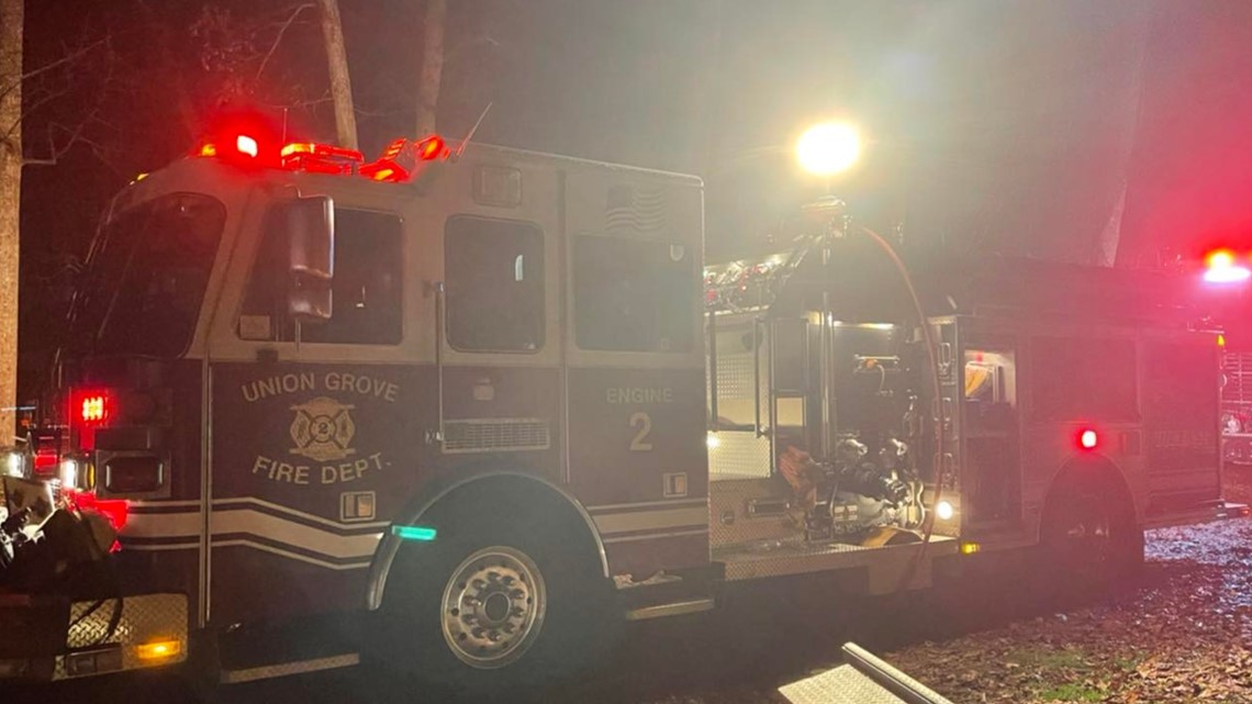 5 puppies die during New Year's Day fire in Iredell County | wcnc.com