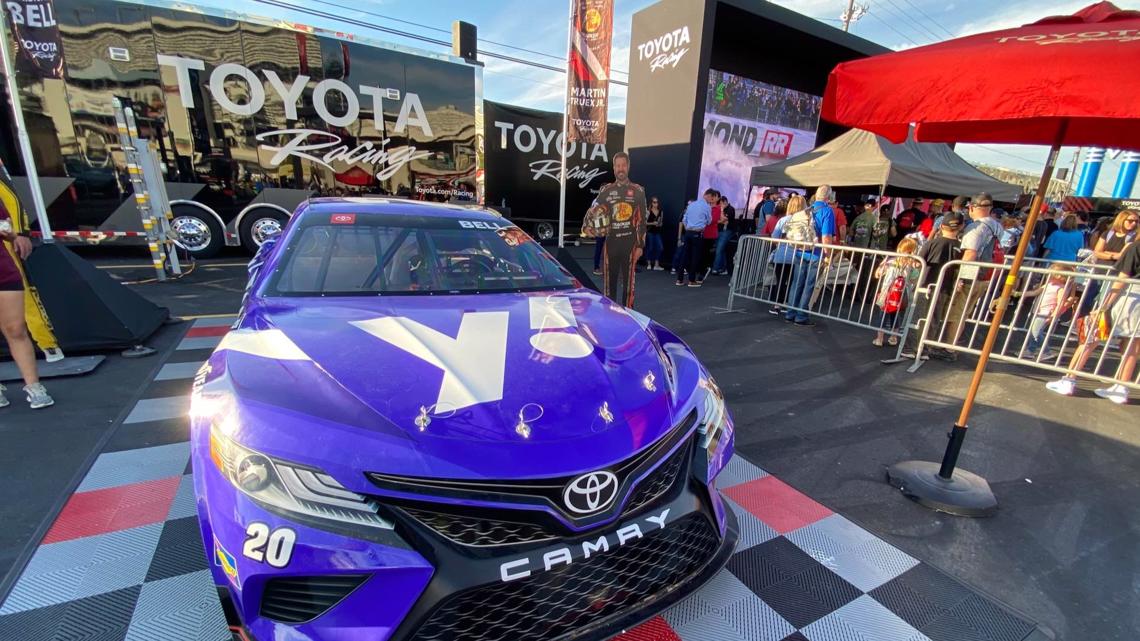 Window of Hope: Pink window nets return to Charlotte roval | wcnc.com