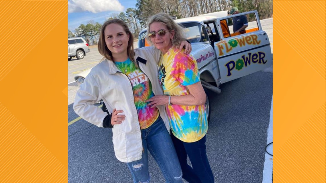 Alexis Phillips carrying on aunt's racing legacy | wcnc.com