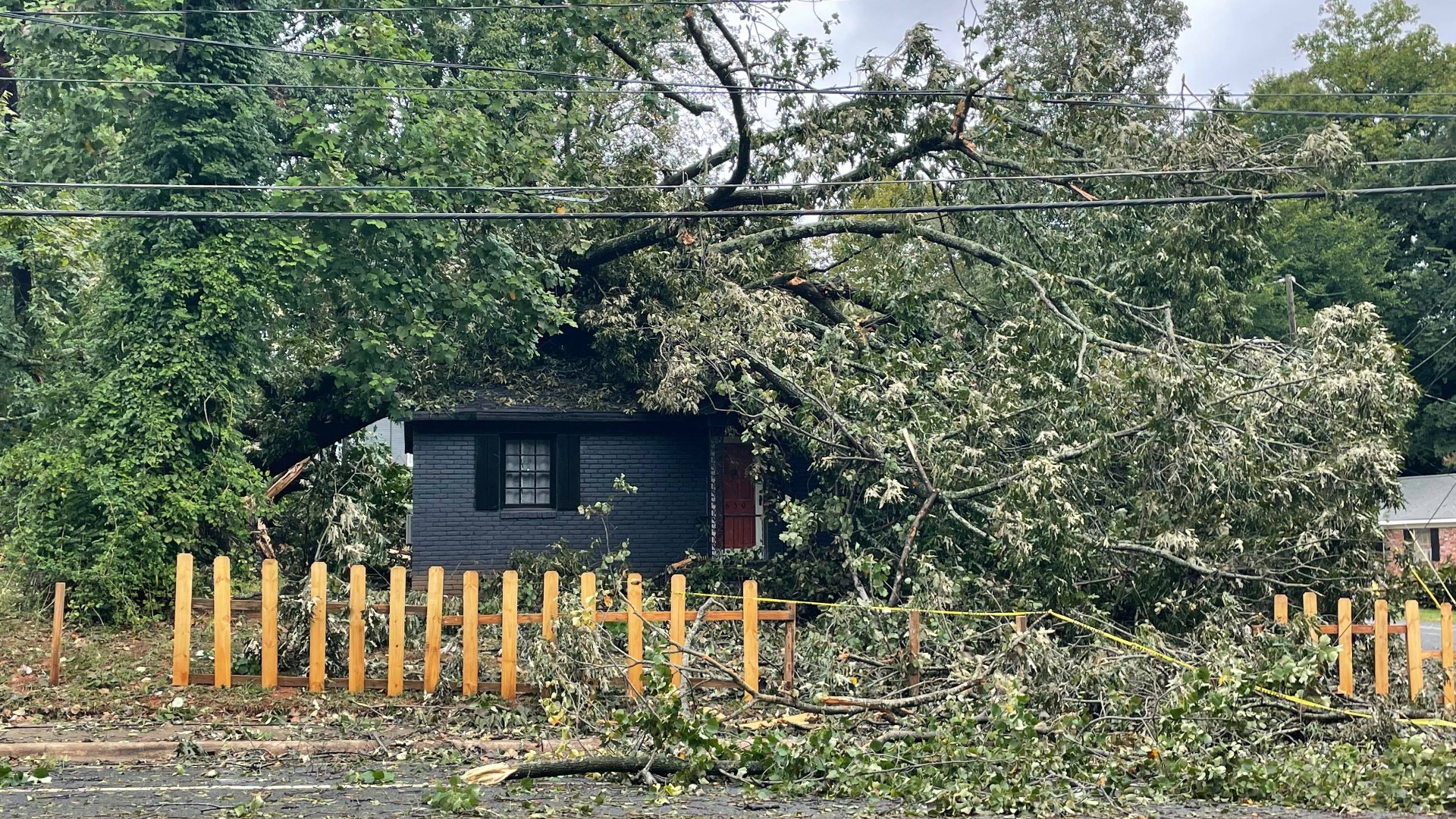 Charlotte family's home hit by tree as Ian rolled through | wcnc.com