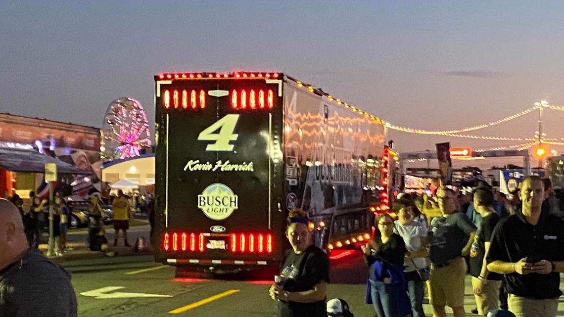 Window of Hope: Pink window nets return to Charlotte roval | wcnc.com