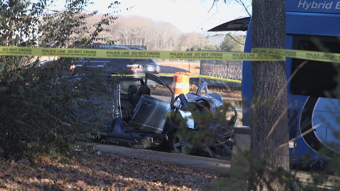 CATS bus involved in deadly crash in east Charlotte | wcnc.com