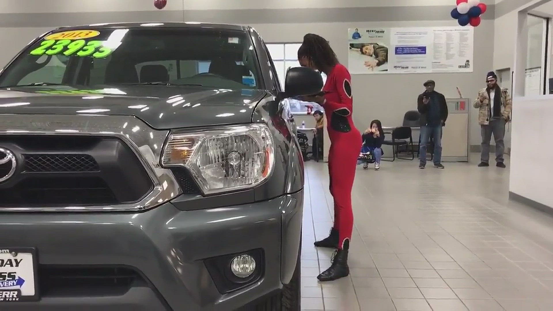 'Limbo queen' goes right under SUV in viral video | wcnc.com