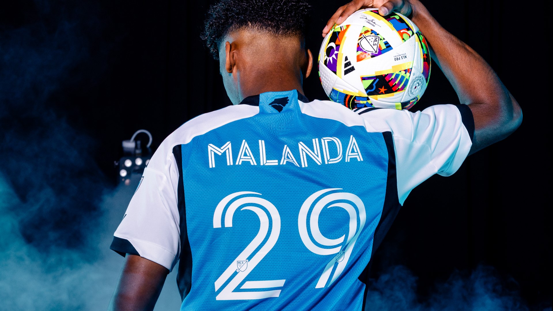 Charlotte FC debuts new primary kit for 2024 MLS season | wcnc.com