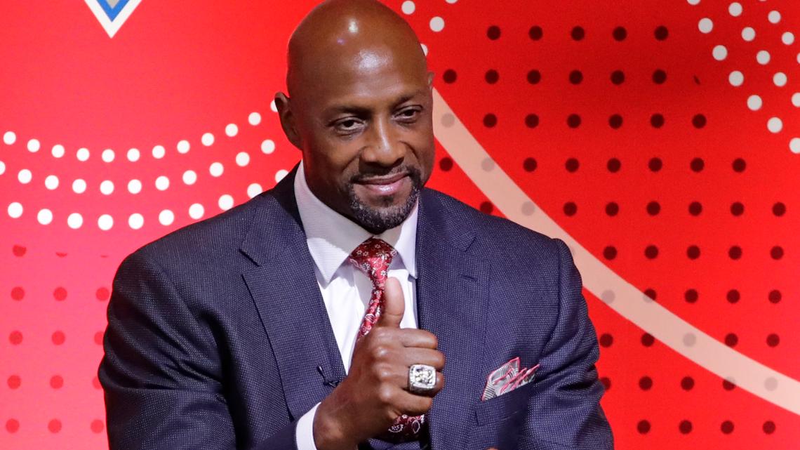 Alonzo Mourning has prostate removed, says he's cancer-free | wcnc.com