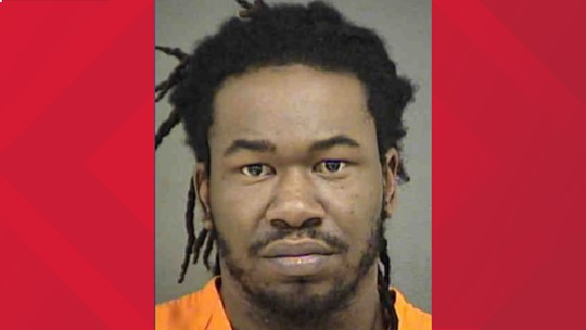 CMPD searching for murder suspect | Charlotte, NC news | wcnc.com