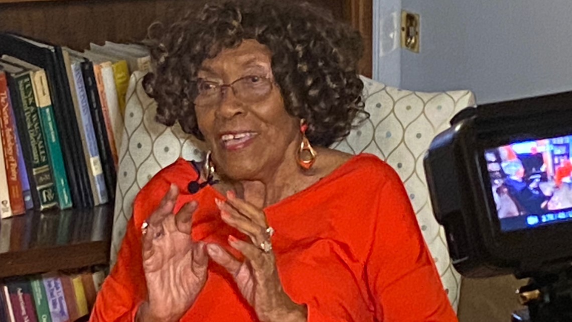 Charlotte's Chatty Hattie inducted into Black Radio Hall of Fame | wcnc.com