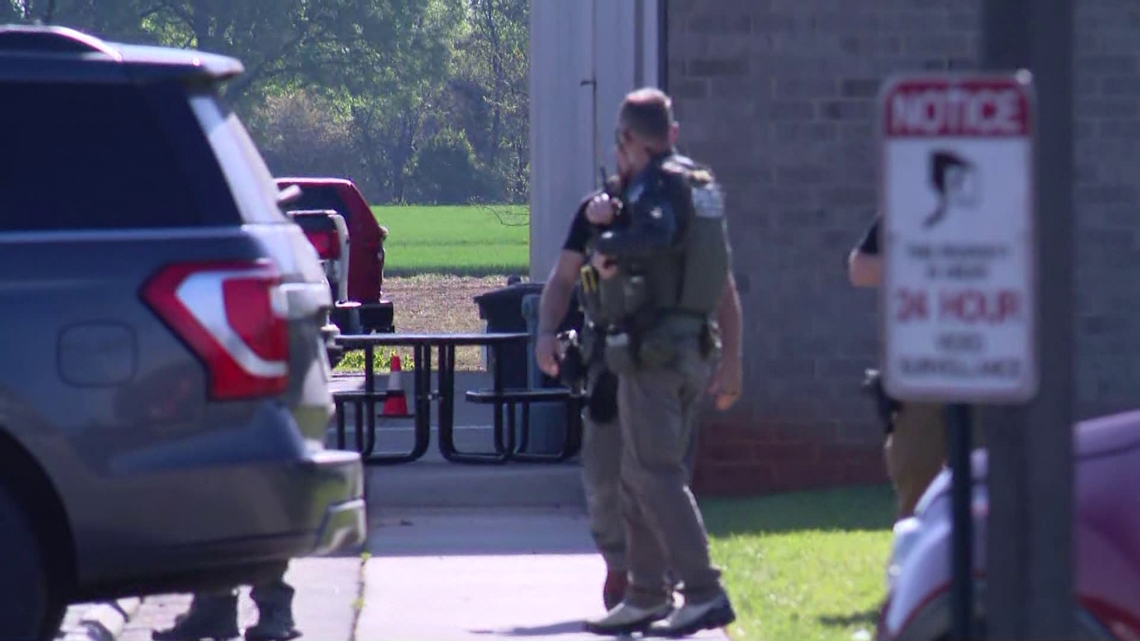 Man arrested for shooting at Catawba County deputies | wcnc.com