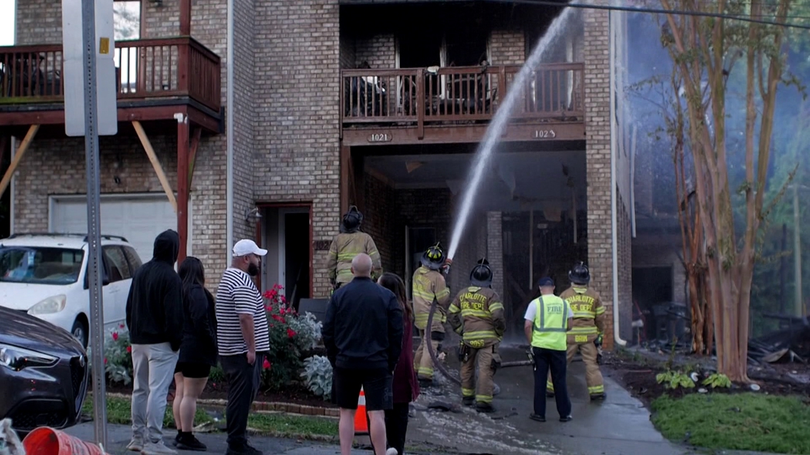 3-alarm house fire near Uptown Charlotte displaces 6 | wcnc.com