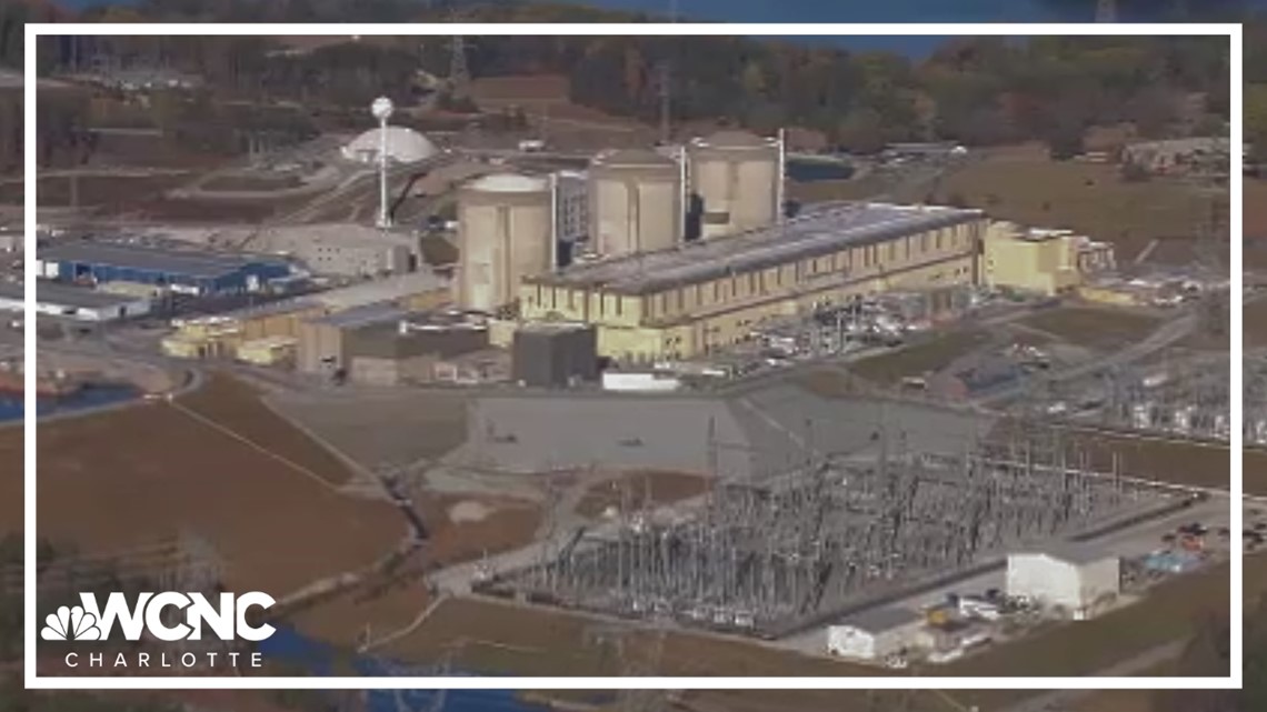 Car crashes through gate at South Carolina nuclear plant, suspect on ...