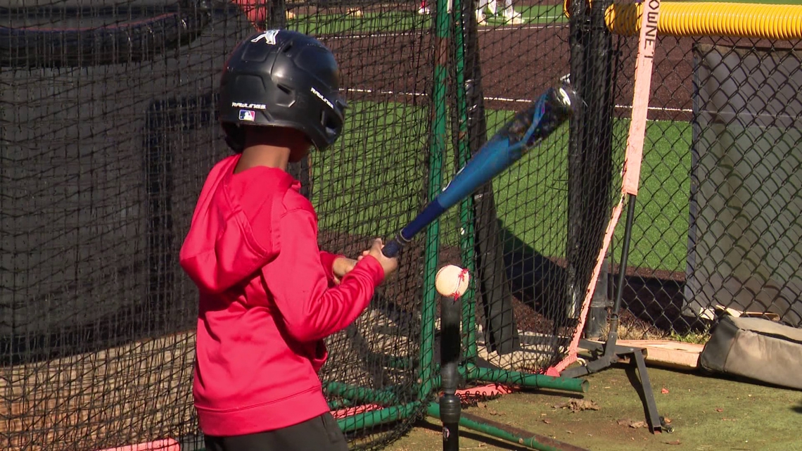 Baseball clinic for kids honors Dr. King's legacy through service ...