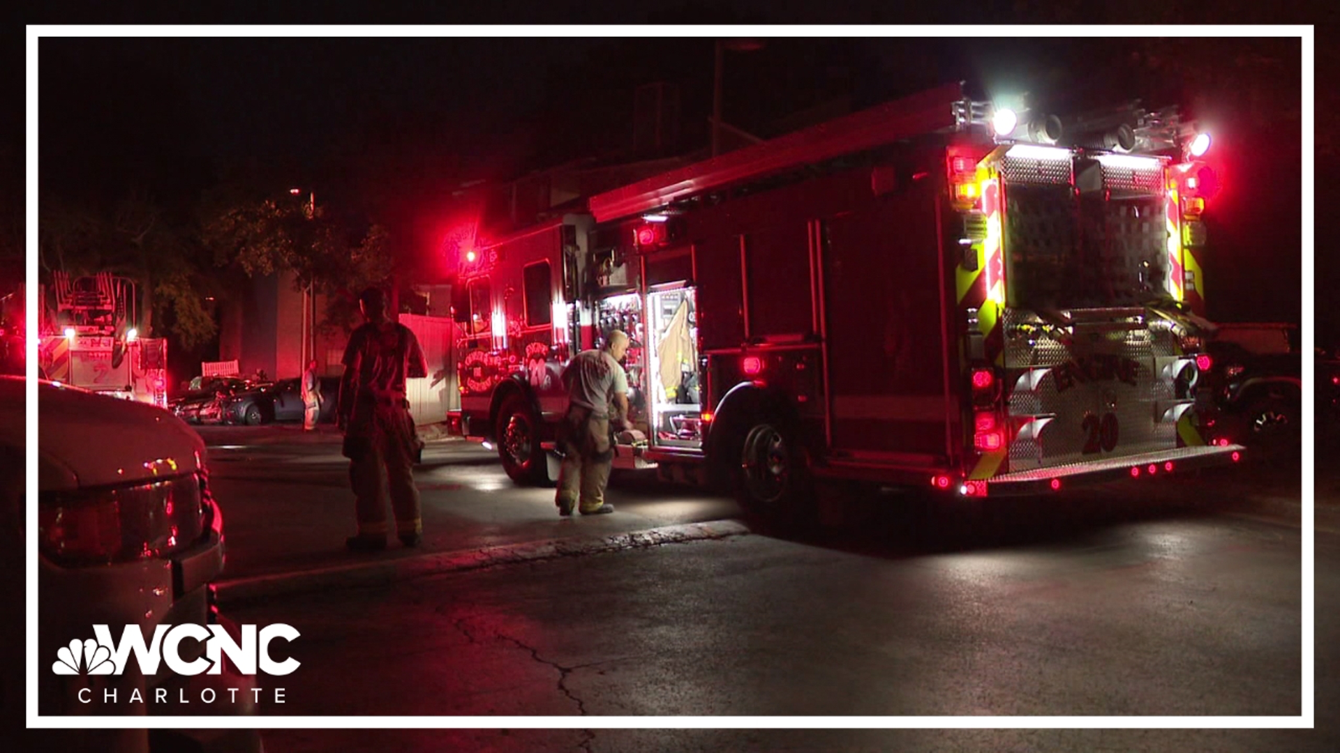 Fire crews respond to kitchen fire at Charlotte apartment | wcnc.com