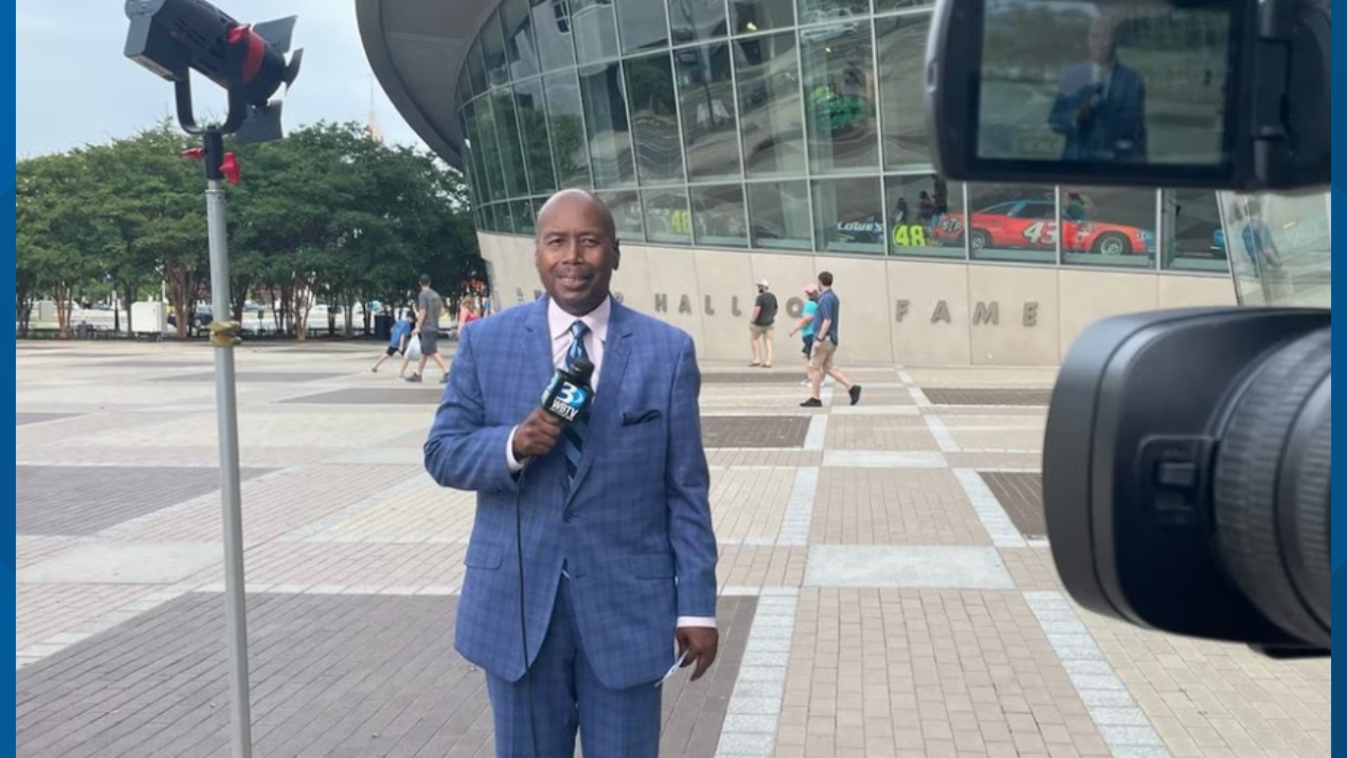 Veteran WBTV reporter Steve Crump dies | Charlotte, NC news | wcnc.com