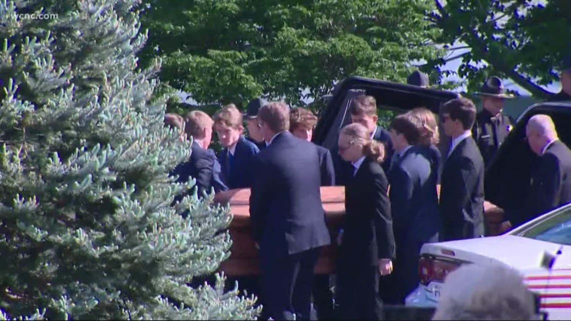 Memorial service held for Riley Howell, UNCC shooting victim | wcnc.com