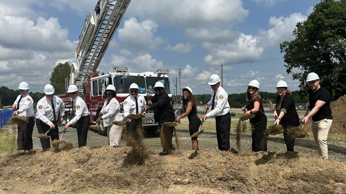 New firehouse breaks ground in west Charlotte | wcnc.com