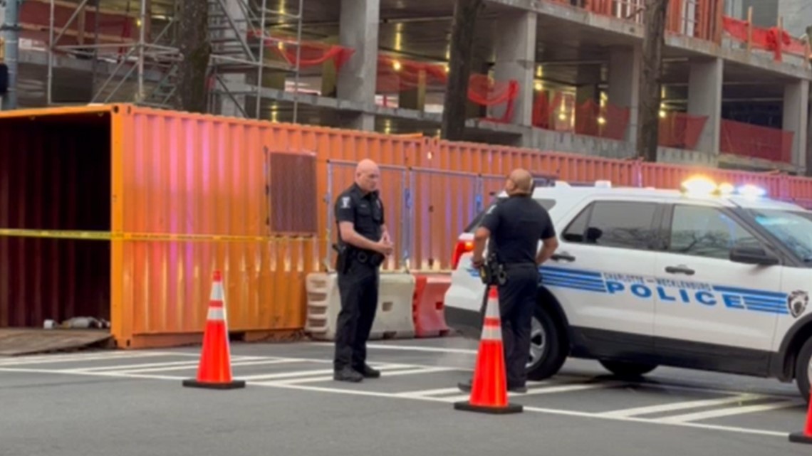 Woman killed in Uptown Charlotte stabbing | wcnc.com