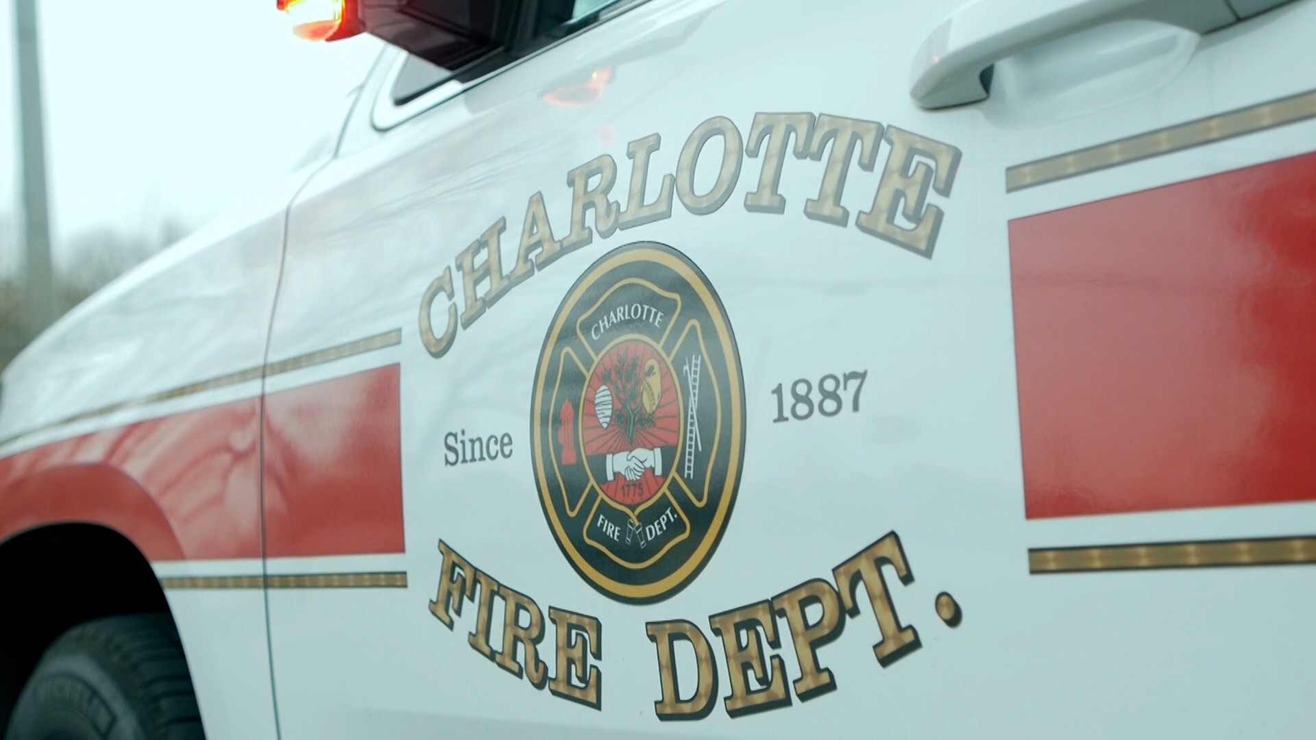 Large fire in northwest Charlotte | wcnc.com