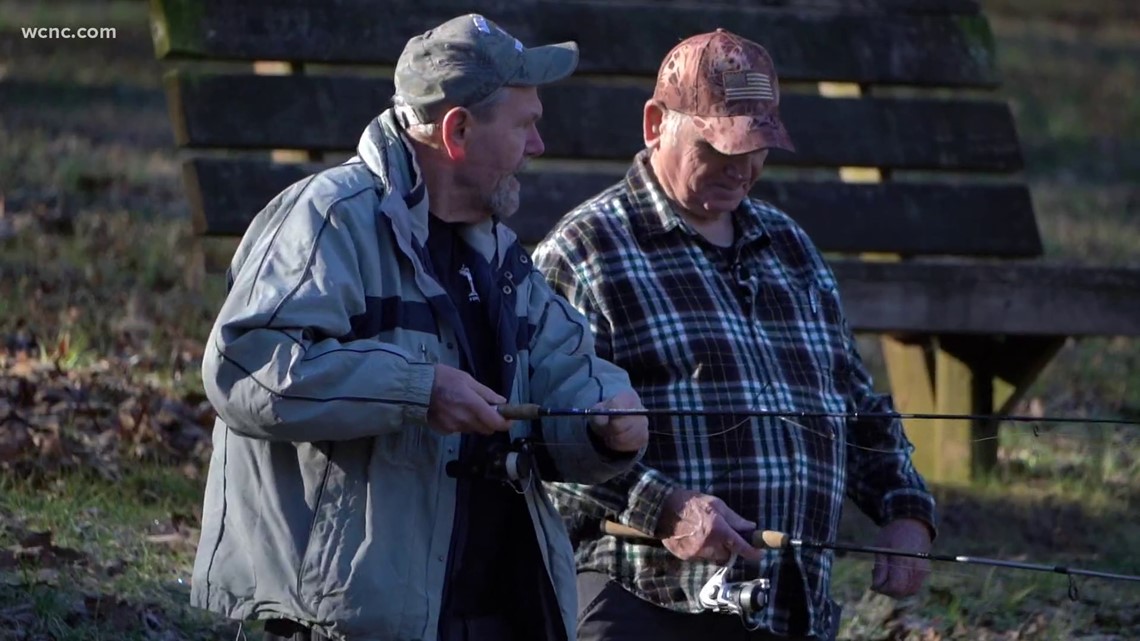 Fishing with veterans: Group helps vets find peace on the water | wcnc.com