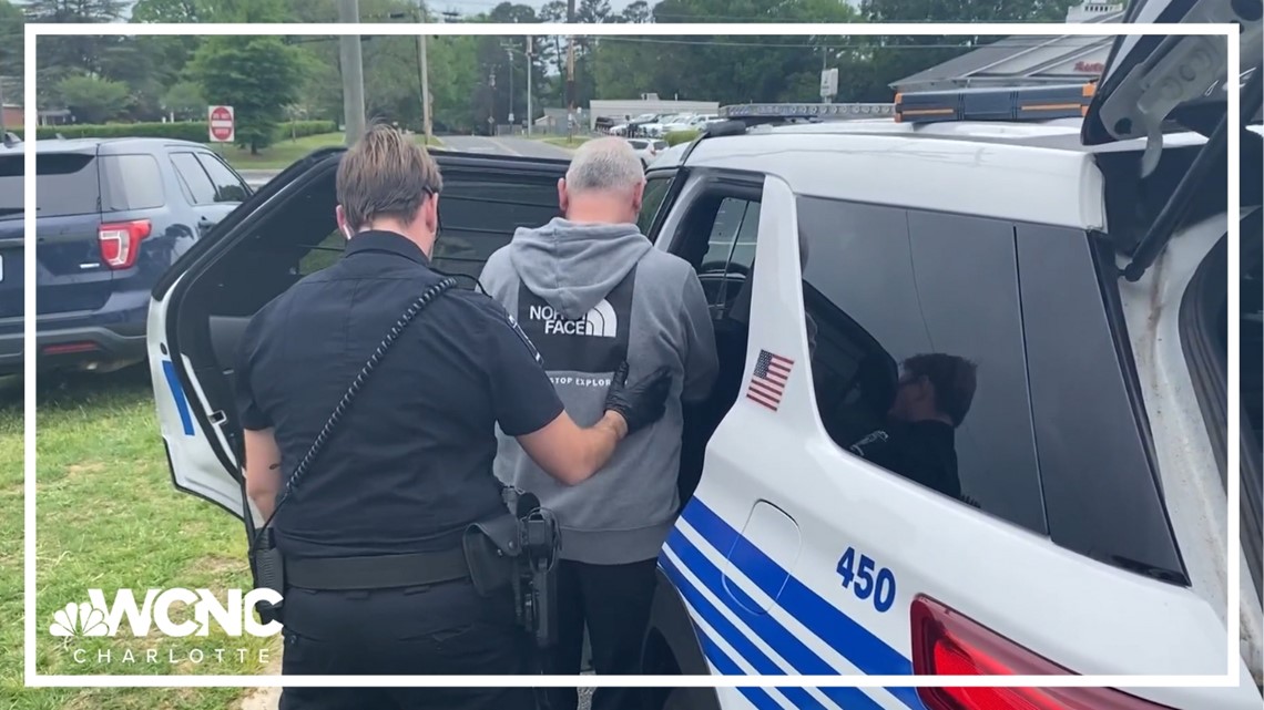 Law enforcement raid 'skill arcades' | wcnc.com