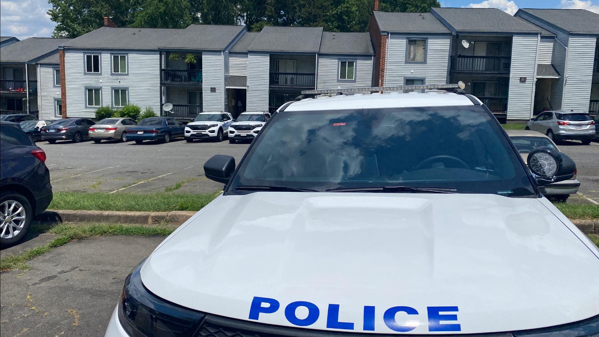 Hornets announcer Eric Collins ranked No. 5 NBA broadcaster | wcnc.com