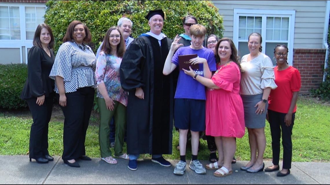 Austin Walker - Journalist Profile - Intelligent Relations