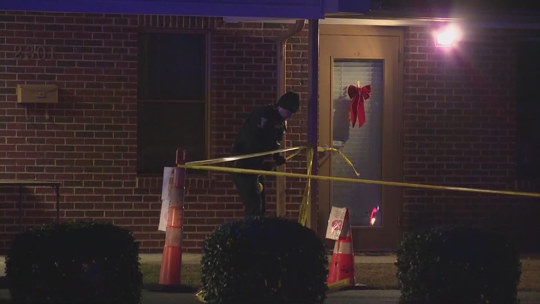 Employees, residents speak out on activist Cedric Dean after FBI raid ...