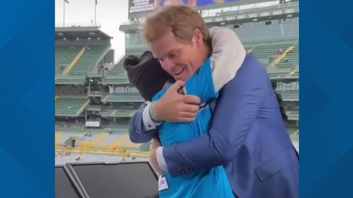 A boy bonded with Greg Olsen while awaiting a heart transplant. Eight ...