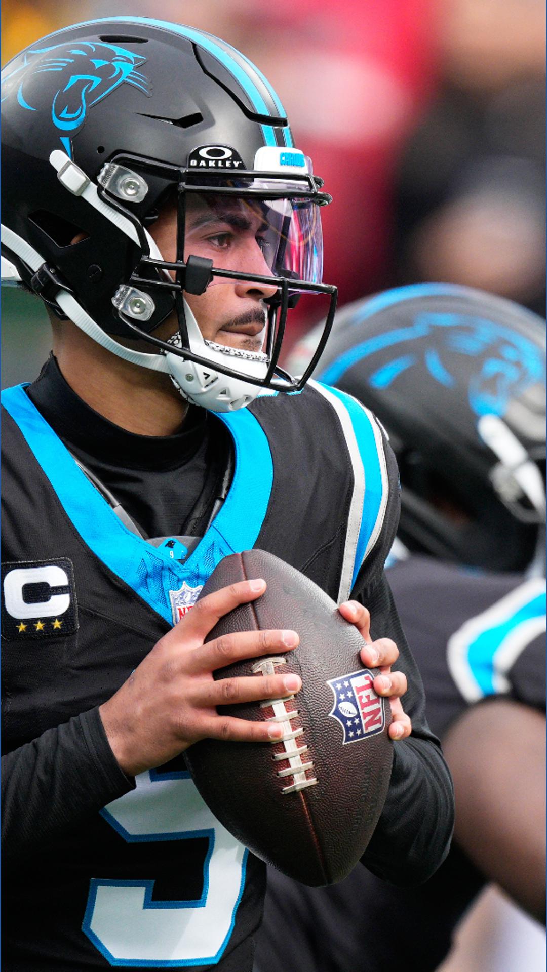 Young, Panthers beat Buccaneers 23-20 to take NFC South lead | wcnc.com