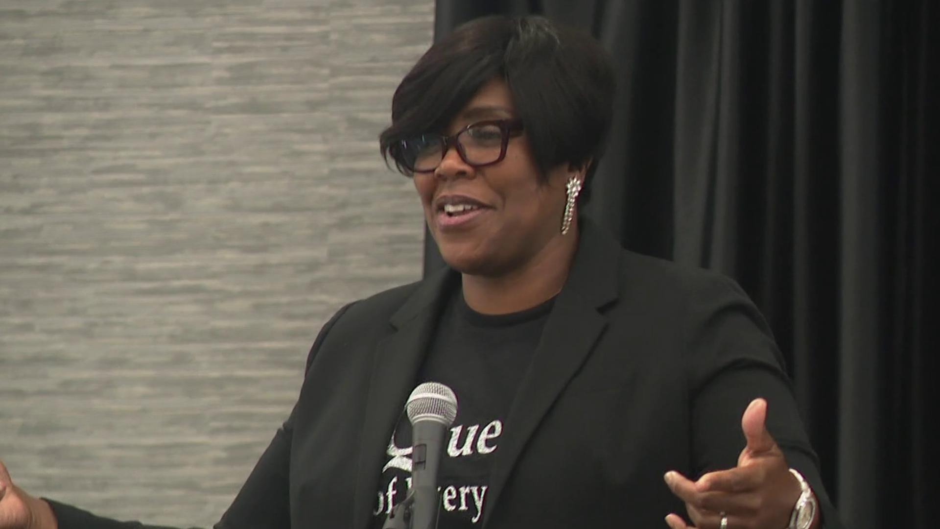Name revealed for new Charlotte pro women's basketball team | wcnc.com