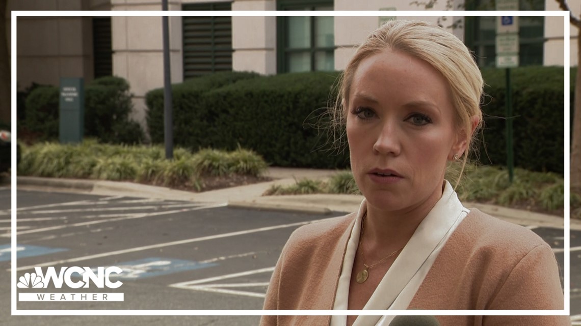 Woman in viral police arrest video shown CMPD body cam footage | wcnc.com