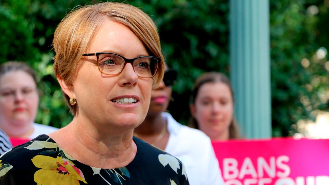 NC lawmaker apologizes for 'inappropriate' image of beheaded Trump ...