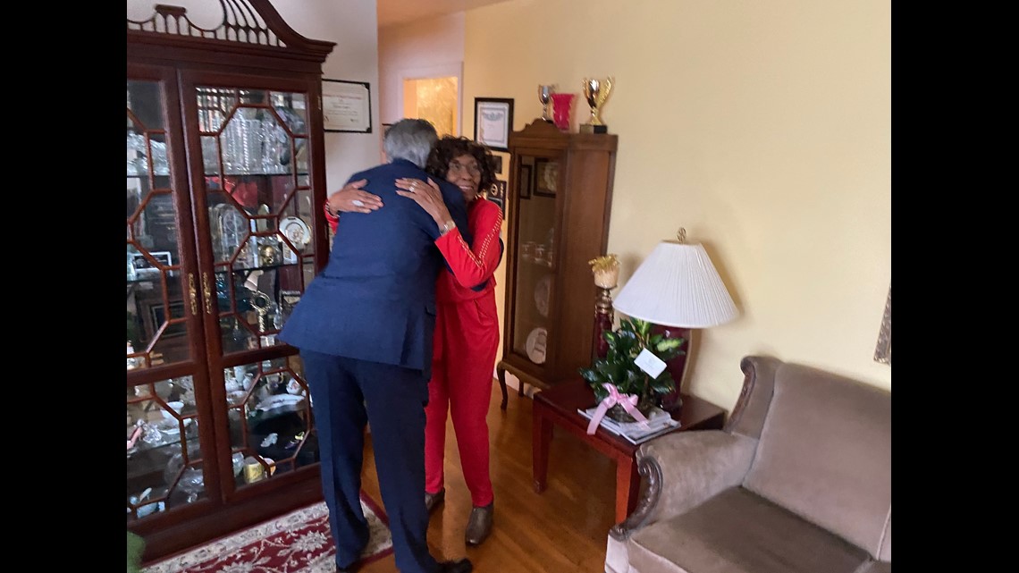 Charlotte's Chatty Hattie inducted into Black Radio Hall of Fame | wcnc.com