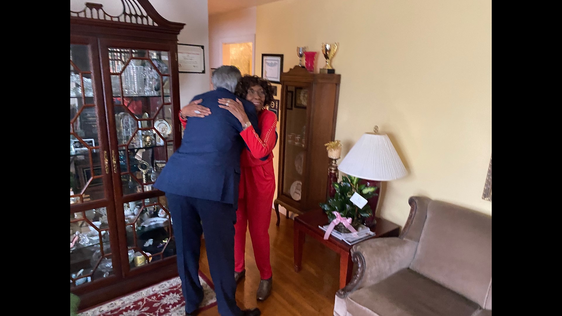 Charlotte's Chatty Hattie inducted into Black Radio Hall of Fame | wcnc.com