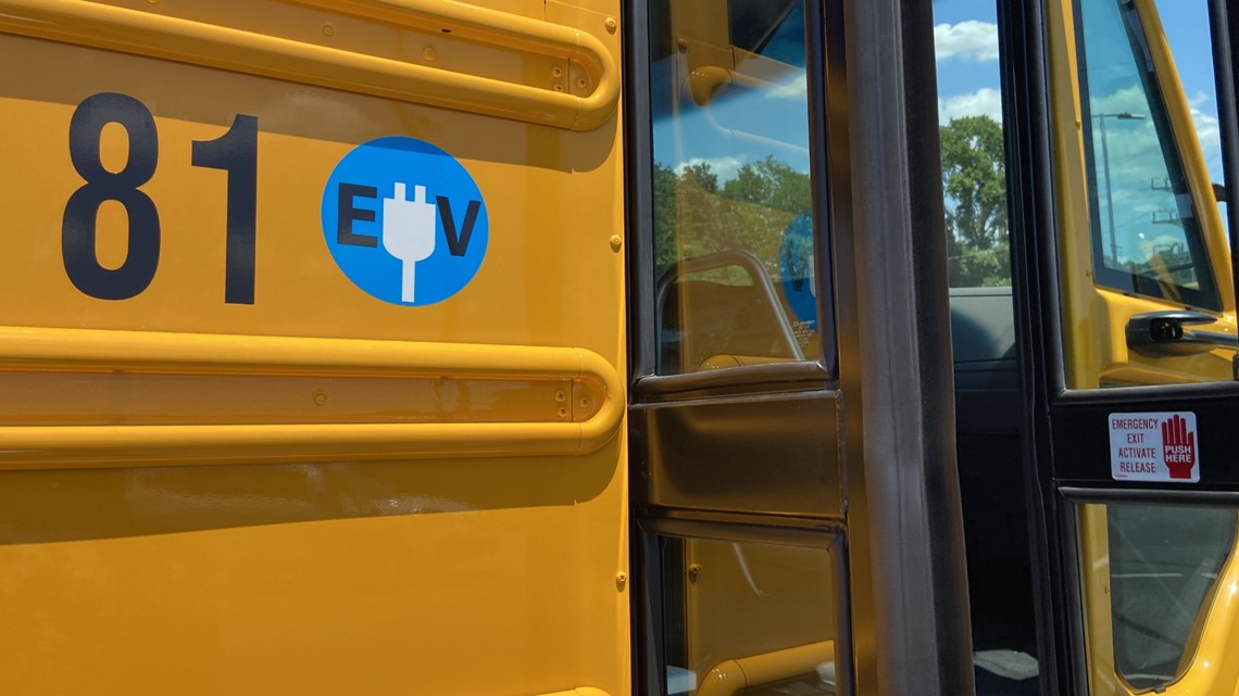 Electric school buses in NC could help power the electric grid | wcnc.com